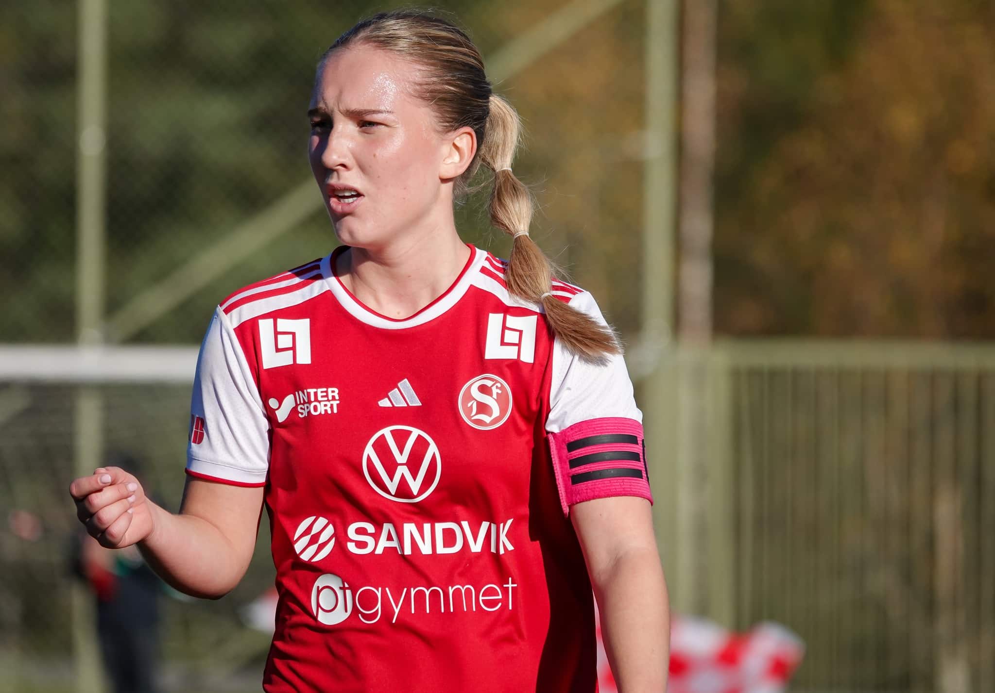 Johanna Husbom klar för två nya år - Sandvikens IF